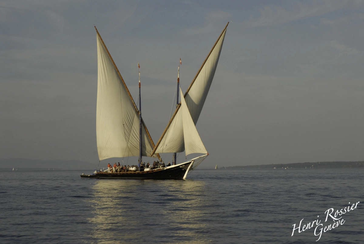 Bateau Neptune | Geneva Tourism