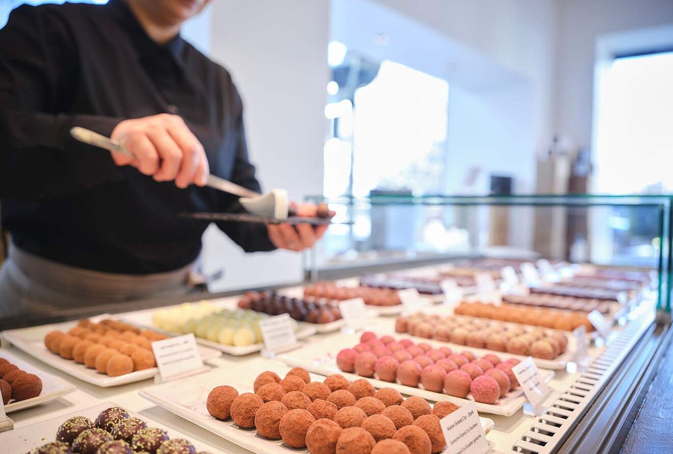 Explore the best chocolate shops in Geneva with the Choco Pass | Geneva ...